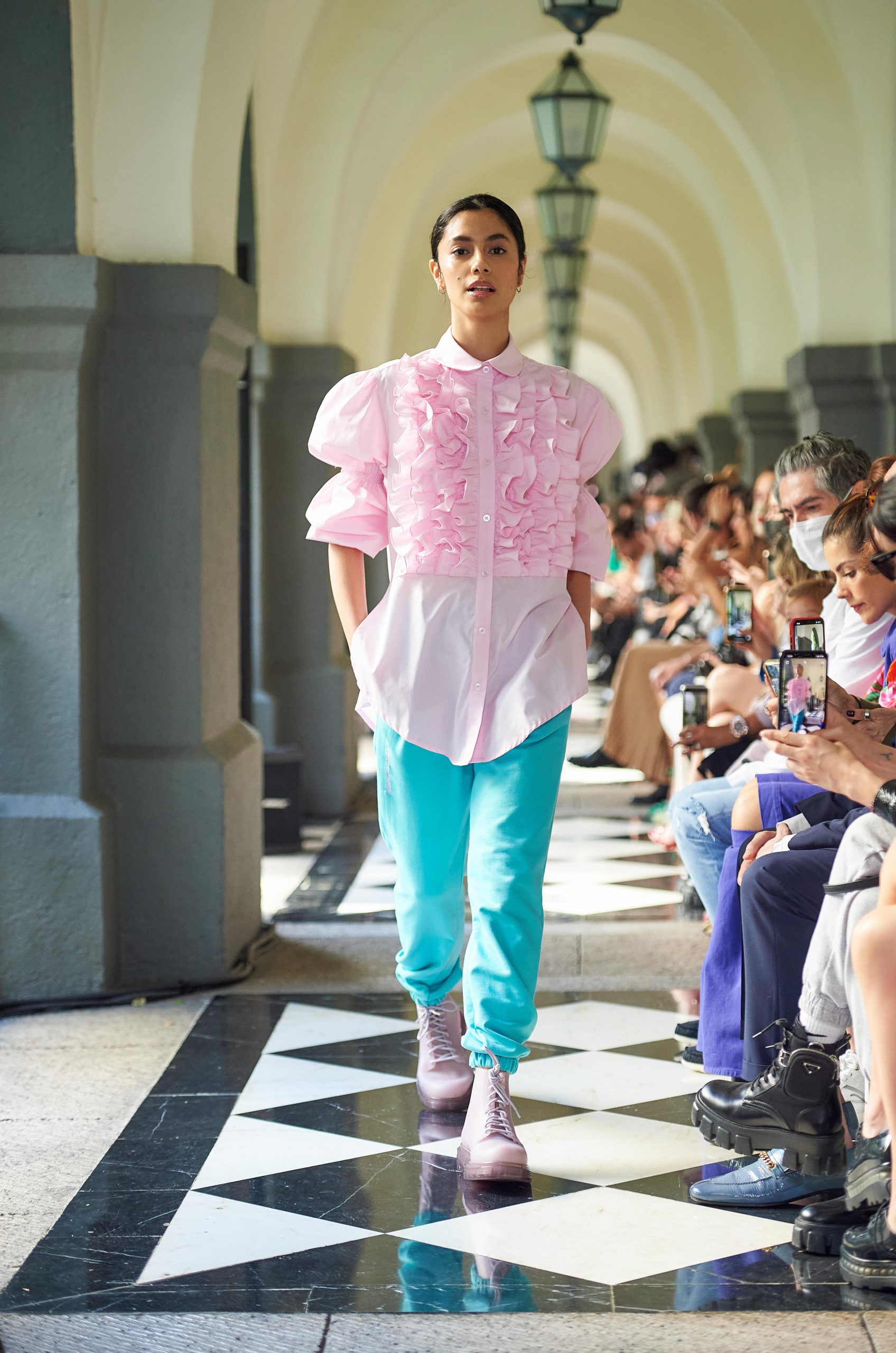 Pink Magnolia: Colores - Mercedes-Benz Fashion Week México